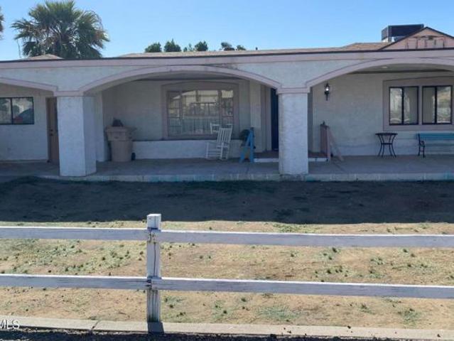 5604 N 67th Ave, Glendale, AZ 85301