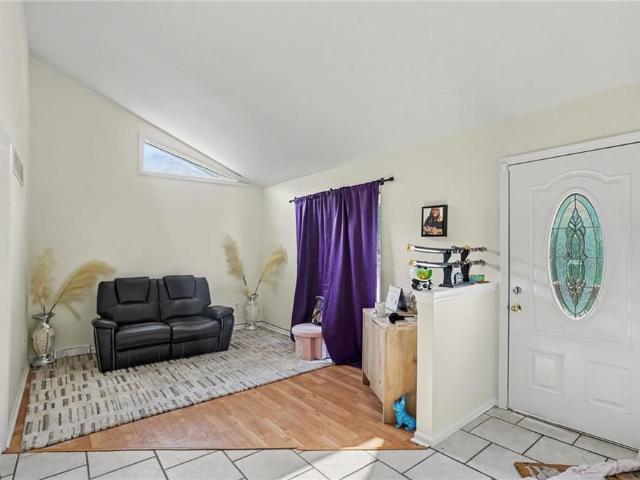5604 NE 50th Street