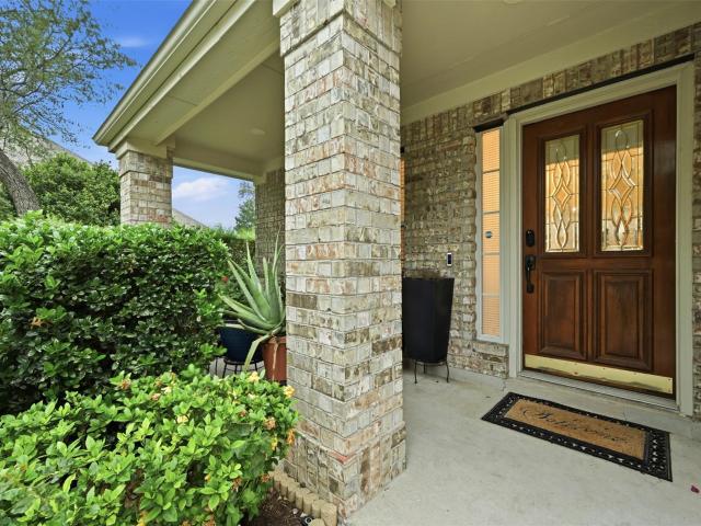 5604 Beachmont Ct