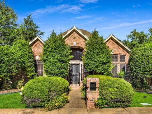 5604 Encore Dr, Dallas, TX 75240