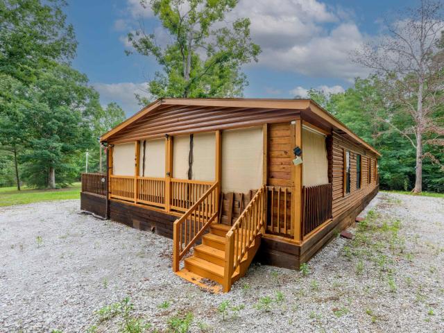 5604 Frankfort Rd