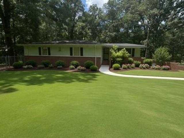 5604 Garner Rd, Tuscaloosa, AL 35405