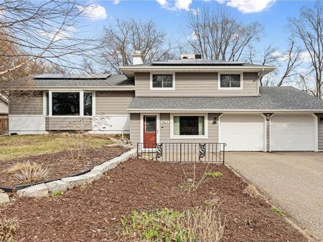 5604 Hawkes Dr, Edina, MN 55436