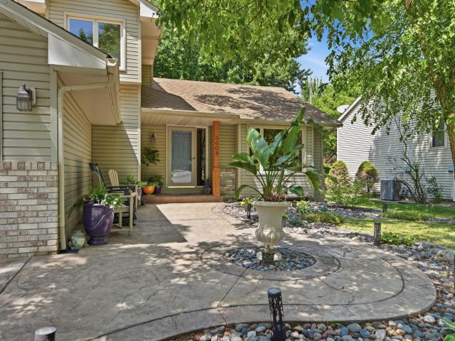 5604 Lone Oak Drive