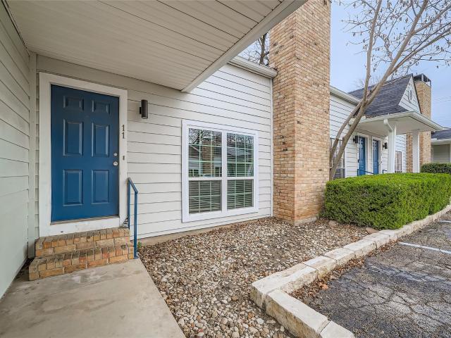 5604 Woodrow Ave # 11