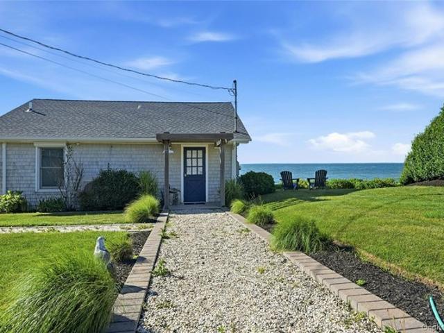 56055 County Road 48, Southold, NY 11971