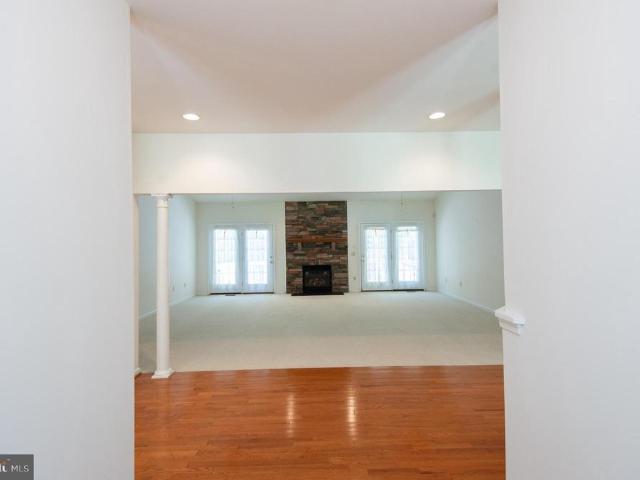 5605 Bayberry Way