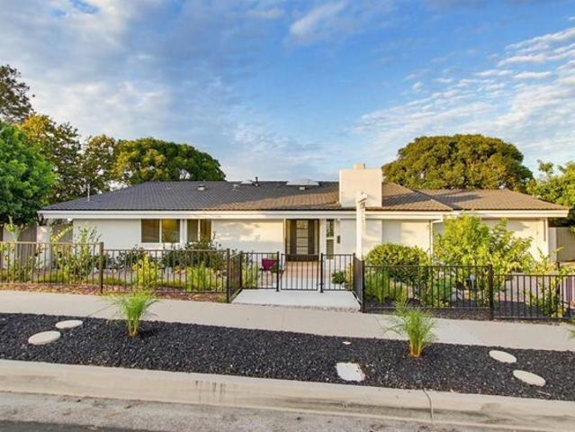 5605 Soledad Mountain Rd, La Jolla, CA 92037