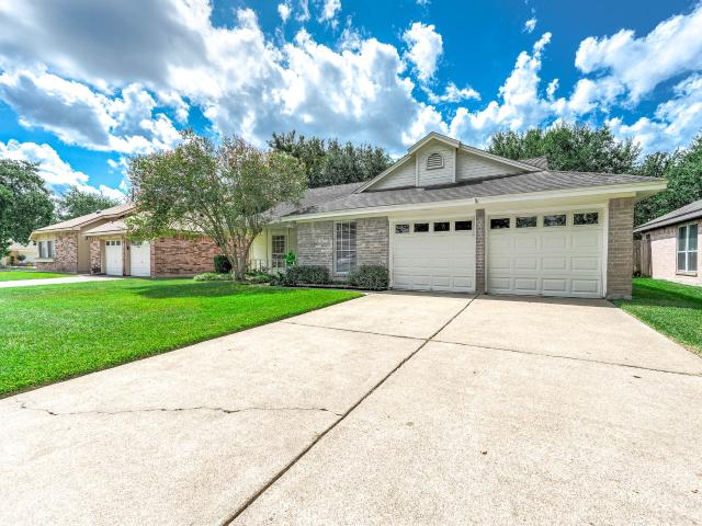 5605 Village Arbour Drive