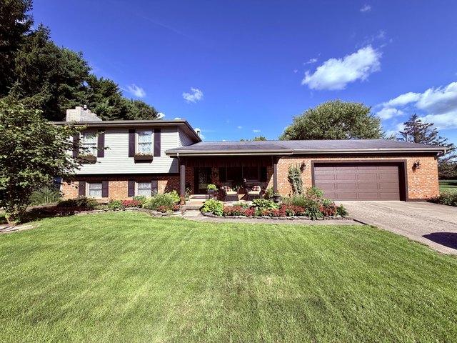 5606 Middle Urbana Rd, Springfield, OH 45502