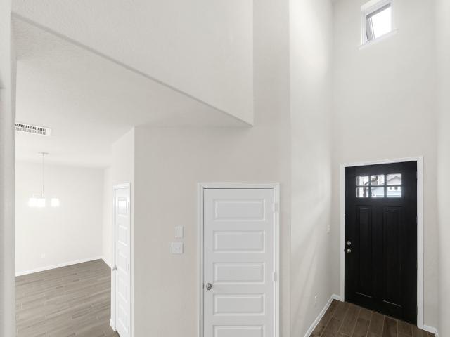 5606 Hyde Park Drive