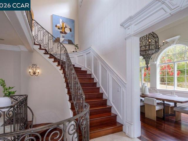 5606 La Salle Ave