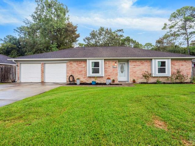 5607 Commodore Dr, Dickinson, TX 77539 | MLS #20250