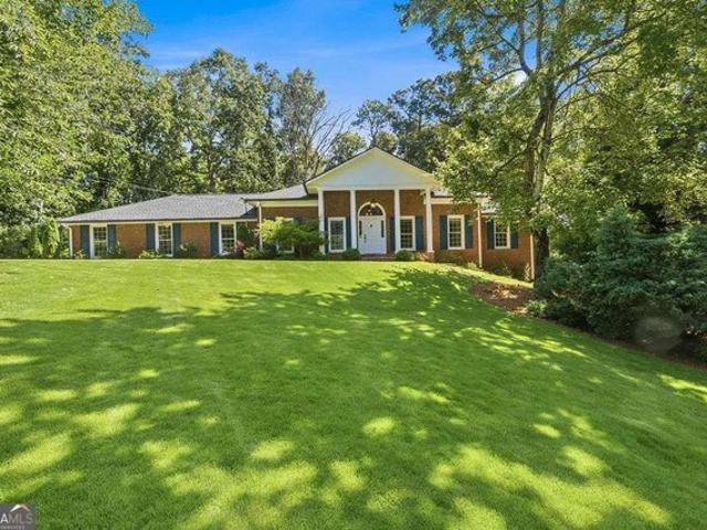 5607 Coronation Ct, Dunwoody, GA 30338