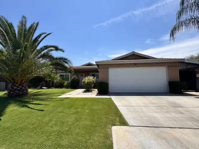 5607 Plute Pass St, Bakersfield, CA 93307