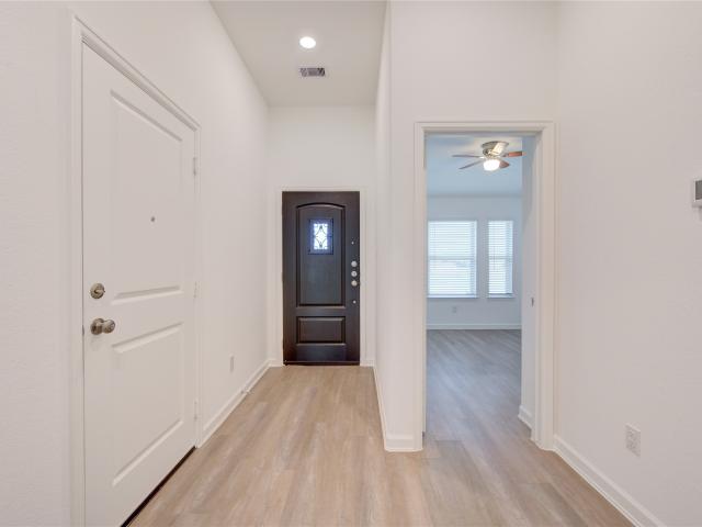 5607 Rock Head Ranch Trail
