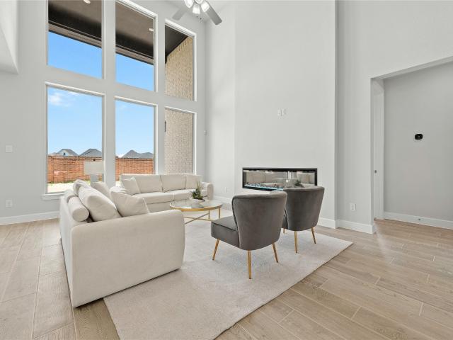 5607 Sandcastle Ridge Drive
