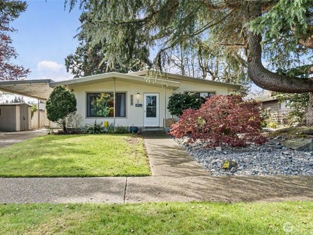 5608 N 42nd St, Tacoma, WA 98407