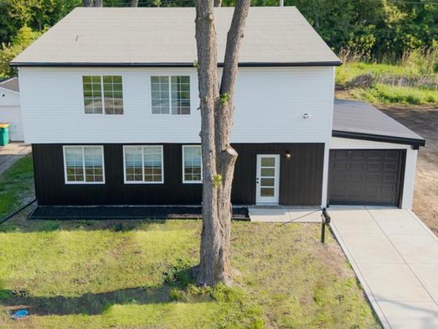 5608 E 10th Ave, Gary, IN 46403