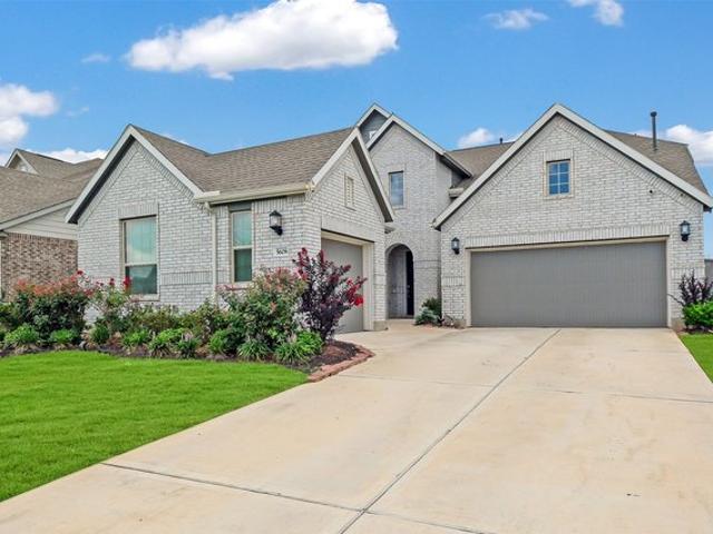 5608 Forest Cove Dr, Rosenberg, TX 77469
