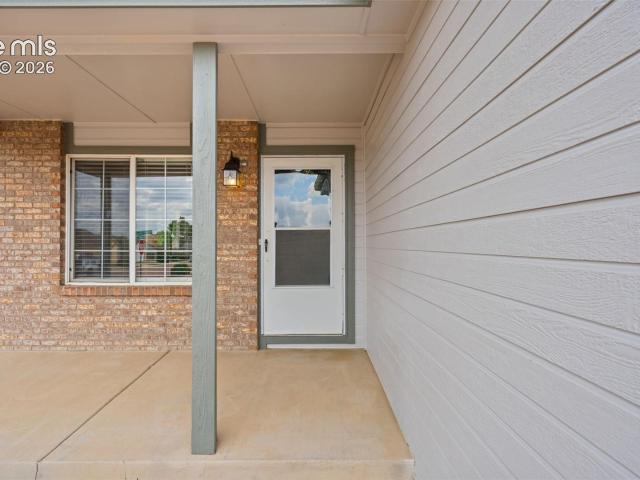 5608 Hawkesbury Drive