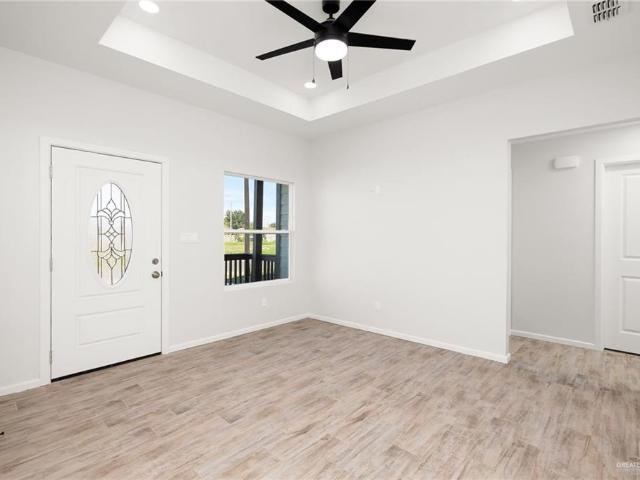 5608 Kingsley Lane