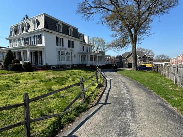 5608 Ridge Avenue # F1