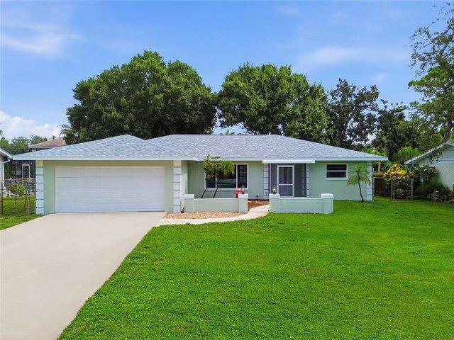 5608 4th Ave NW, Bradenton, FL 34209
