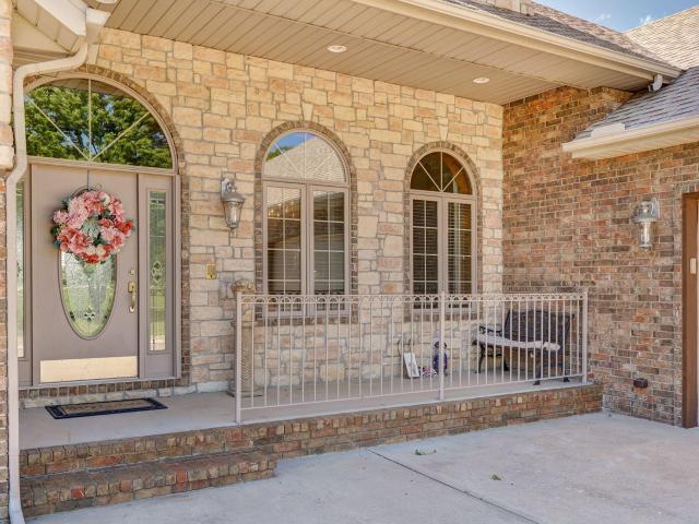 5609 N Farm Road 183