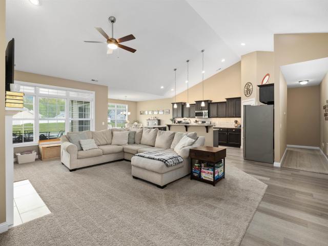 5609 Bear Creek Pass