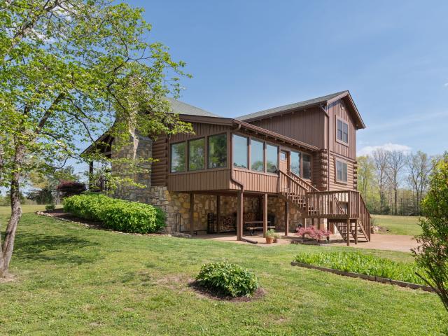 5609 Bending Chestnut Road