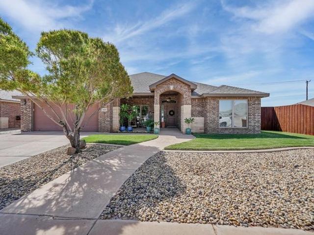 5609 Champions Dr, Midland, TX 79706