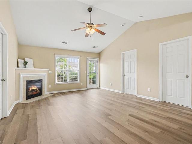 5609 Roundup Circle