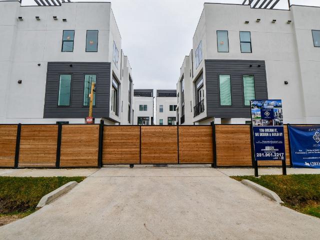 5609 Val Verde St, Unit A, Houston, TX 77057 | MLS #79279 | Compass