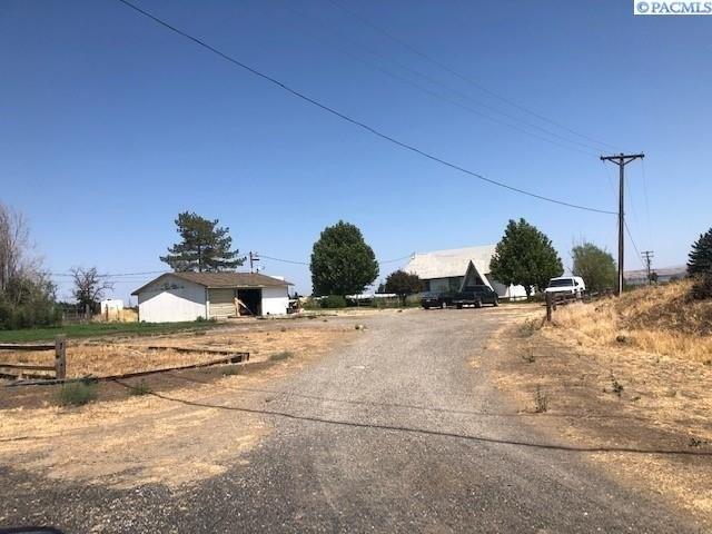 56005 N Thomas Rd, Benton City, WA 99320