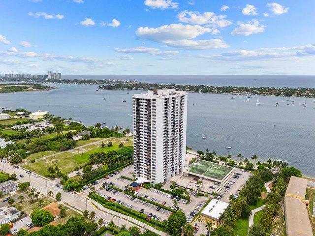 5600 N Flagler Dr Apt 402, West Palm Beach, FL 33407
