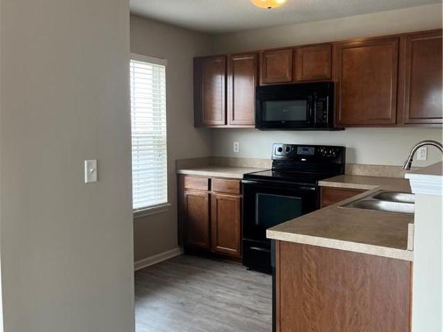 5600 NE 80th Unit 2 A Terrace