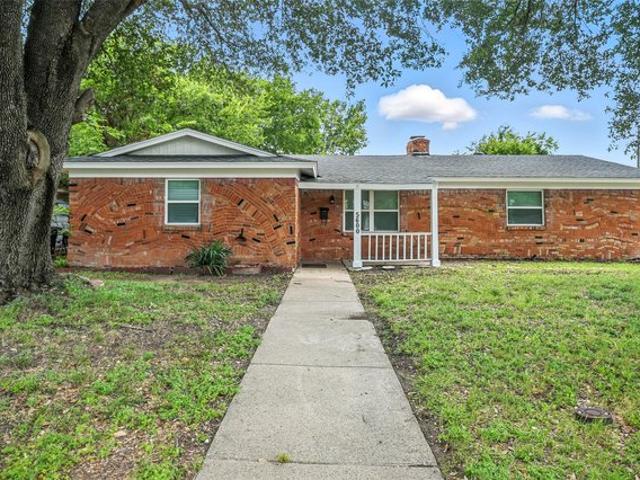 5600 Conroy St, Fort Worth, TX 76134