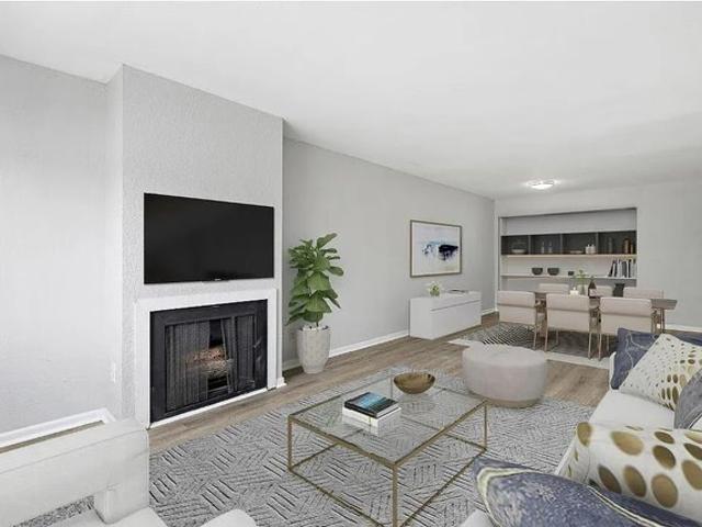 5600 E 84th Ter, Kansas City, MO 64132