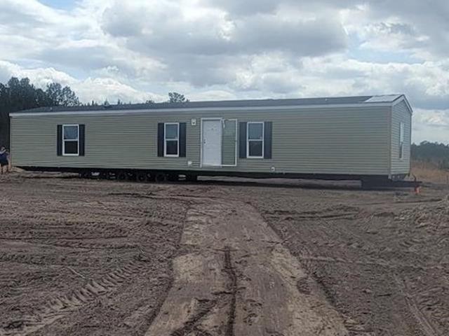 5600 Joyner Swamp Rd, Galivants Ferry, SC 29544