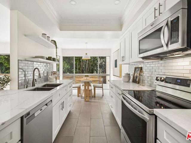 5600 Kensington Way Unit 105, Culver City, CA 90230