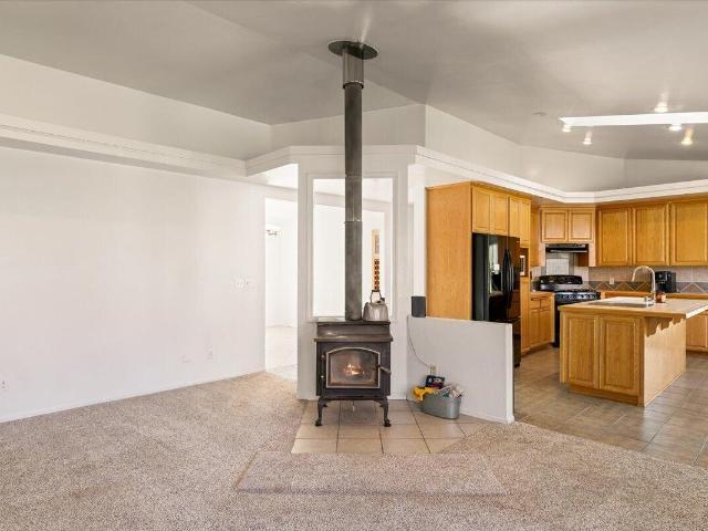 5600 S Kidder Loop