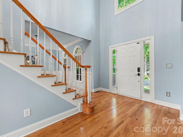 5600 Silver Creek Drive