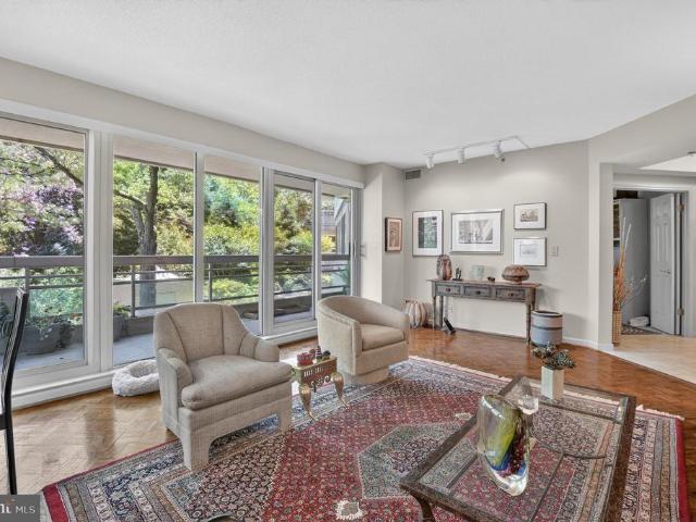 5600 Wisconsin Avenue # 1 207