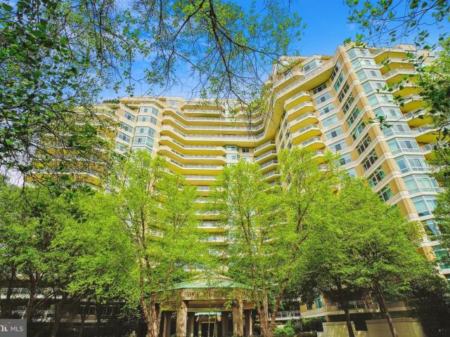 5600 Wisconsin Avenue Unit# 1 302, Chevy Chase, US, MD