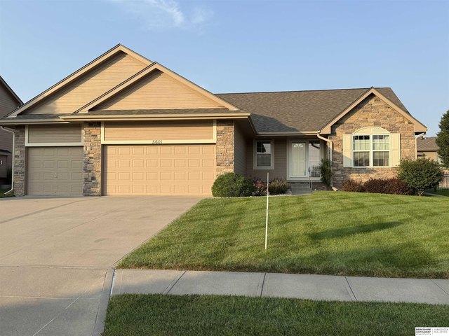 5601 N 153rd St, Omaha, NE 68116