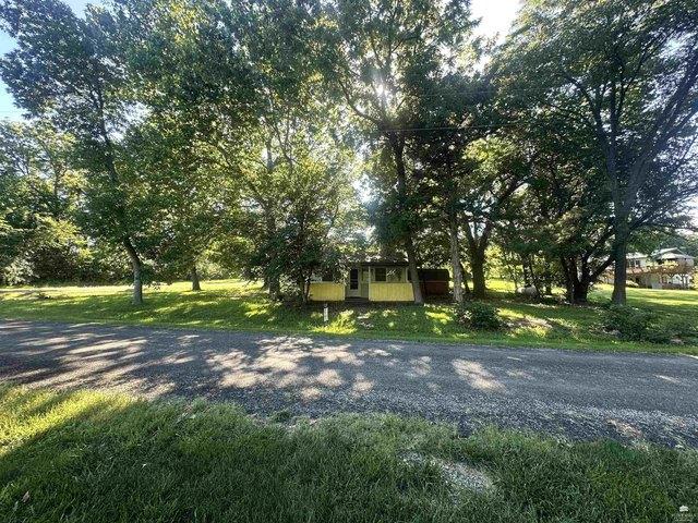 5601 Bayers Hl, Manhattan, KS 66502