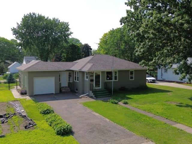 5601 Colfax Ave N, Brooklyn Center, MN 55430