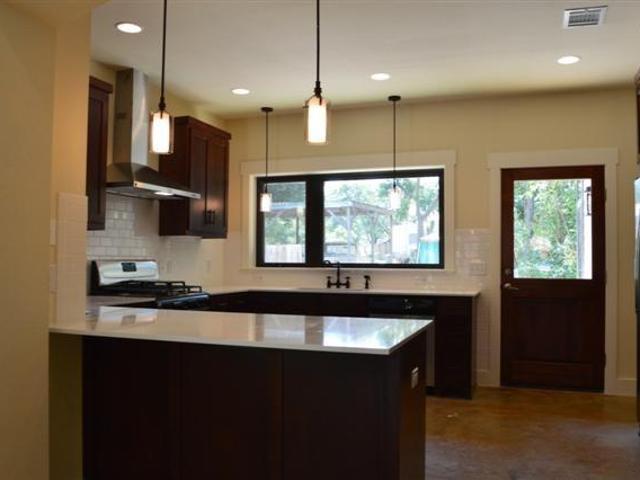5601 Joe Sayers Ave # B