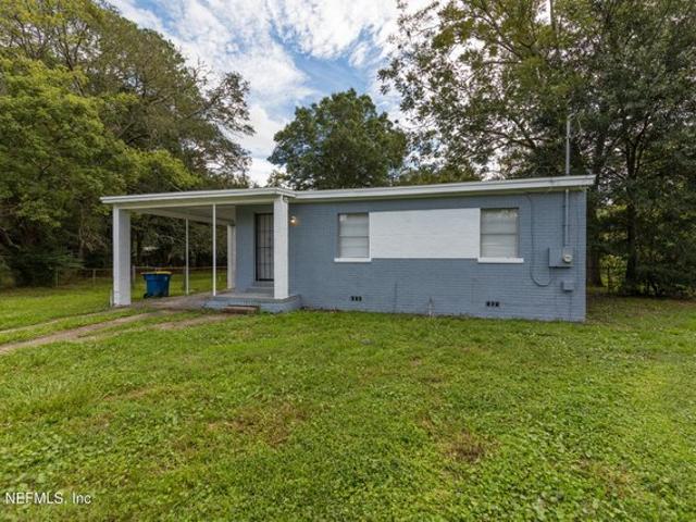5601 Pansy Ln, Jacksonville, FL 32209